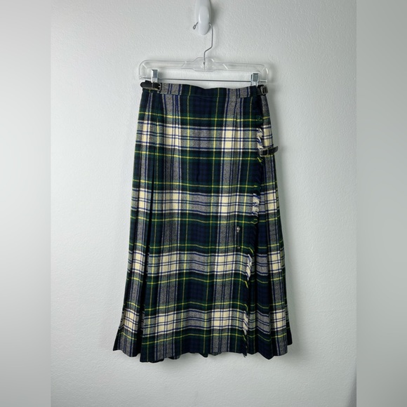 Scott the Kiltmaker | Skirts | Vintage Scott The Kiltmaker Of Aberdeen ...
